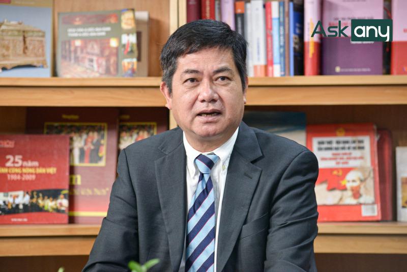 Luật sư Hoàng Duy Hùng và hành trình trở về Tổ quốc